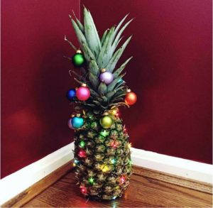 Pineapple Christmas Trees Are the Perfect Zero Waste and Budget ...